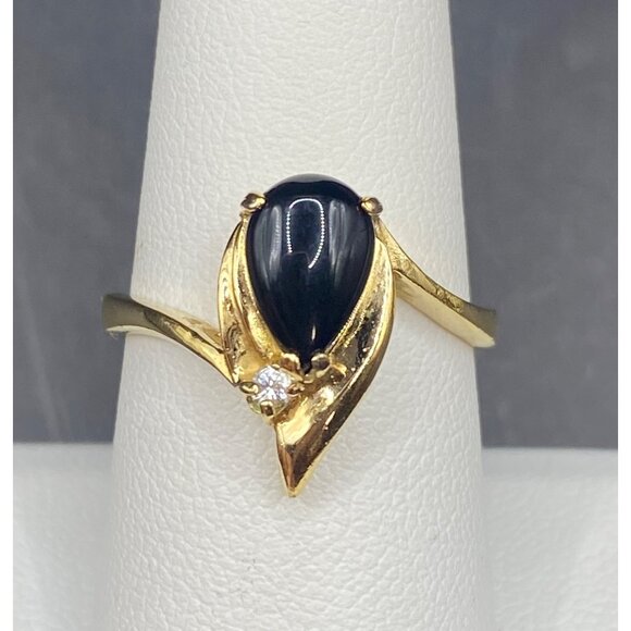Jewelry | Vintage Taiwan Onyx Gold Tone Ring | Poshmark